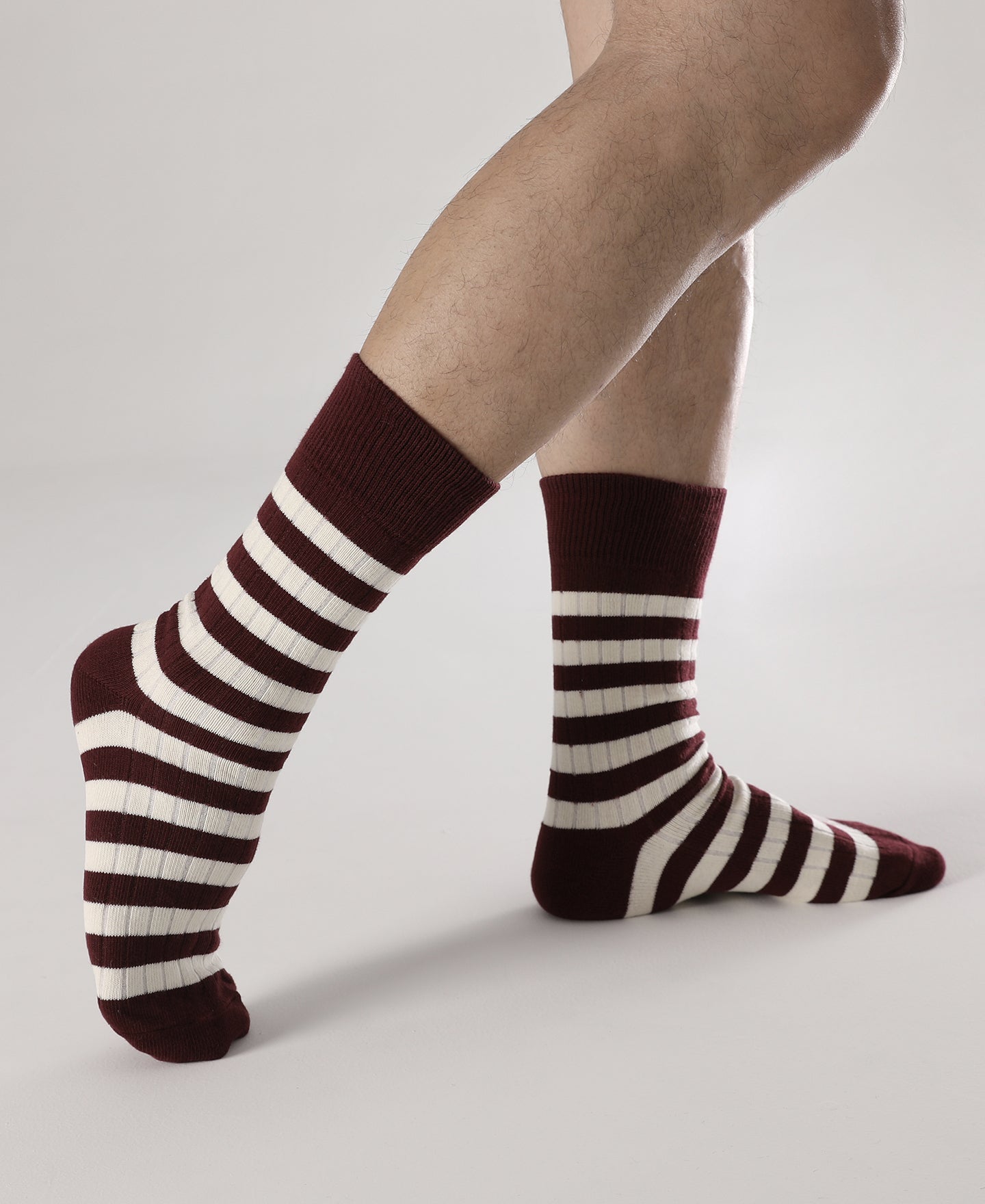 Men's Retro Red and White Striped Cotton Thick Crew Socks - Bronson Mfg ...