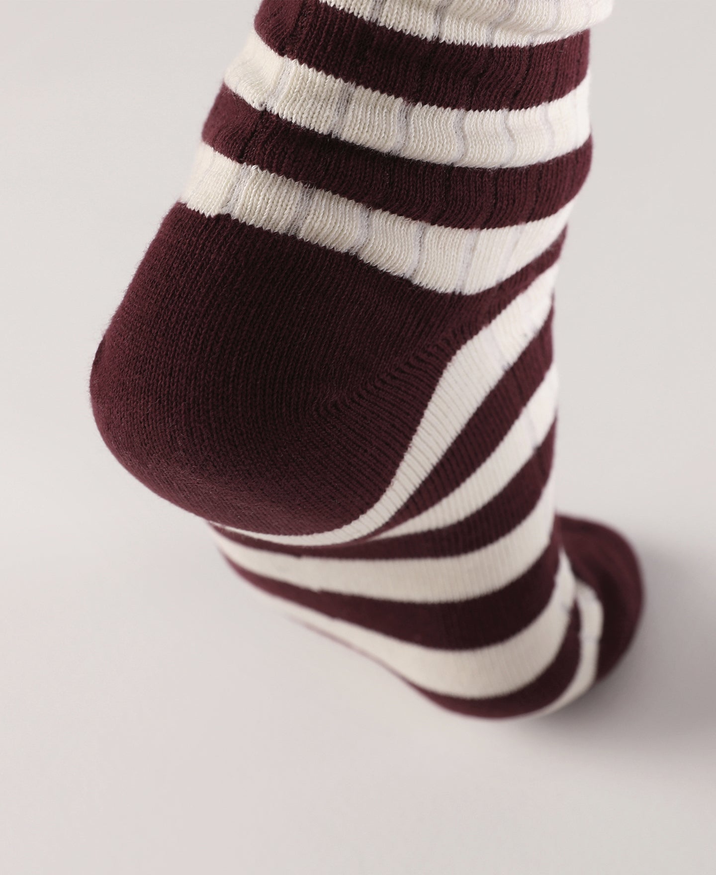 Men's Retro Red and White Striped Cotton Thick Crew Socks - Bronson Mfg ...
